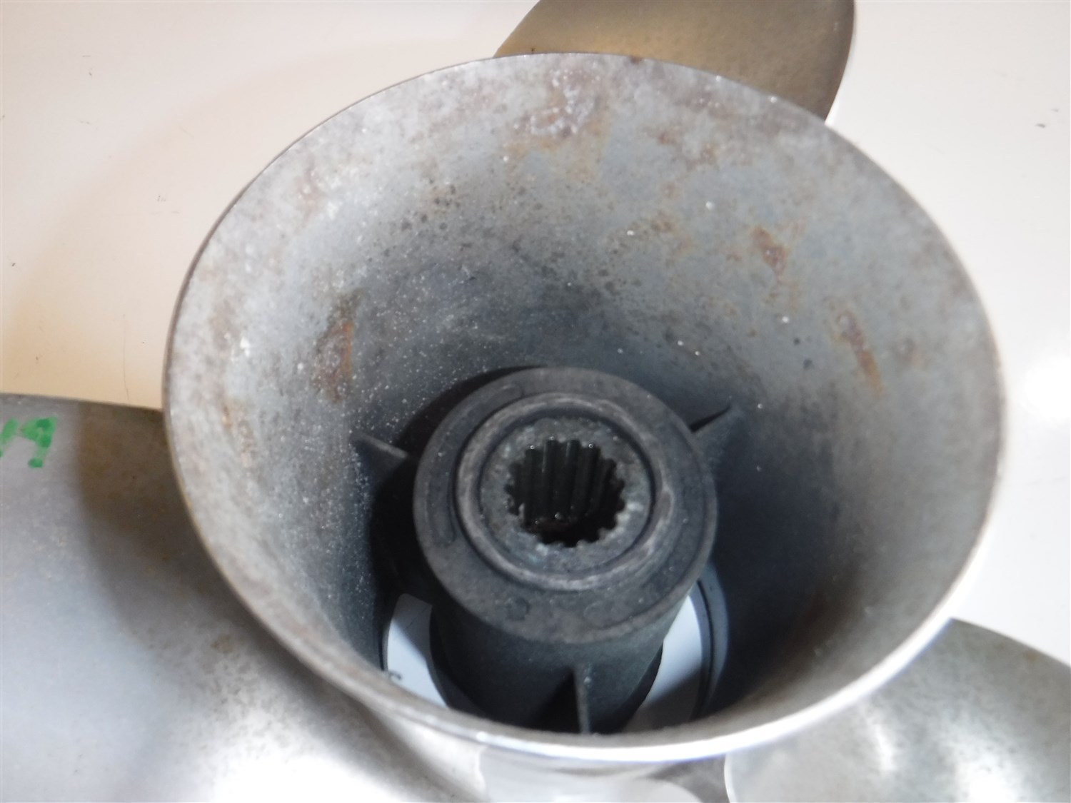 Mercury - Counter Rotating 19 pitch Stainless Steel Prop Quicksilver ...