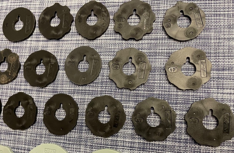 Singer Sewing Machine Top Hat Fashion Discs (5) & Flat Cams (22) LOT | eBay