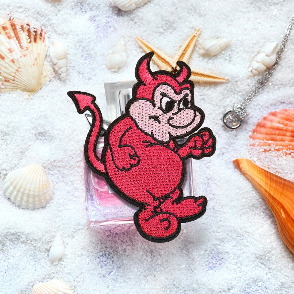 Cartoon Alien Embroidered Sew On Iron On Badge Patch Bags Fabric Craft ...