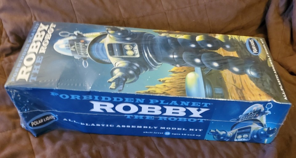 Forbidden Planet Robby The Robot Model Kit BD | eBay