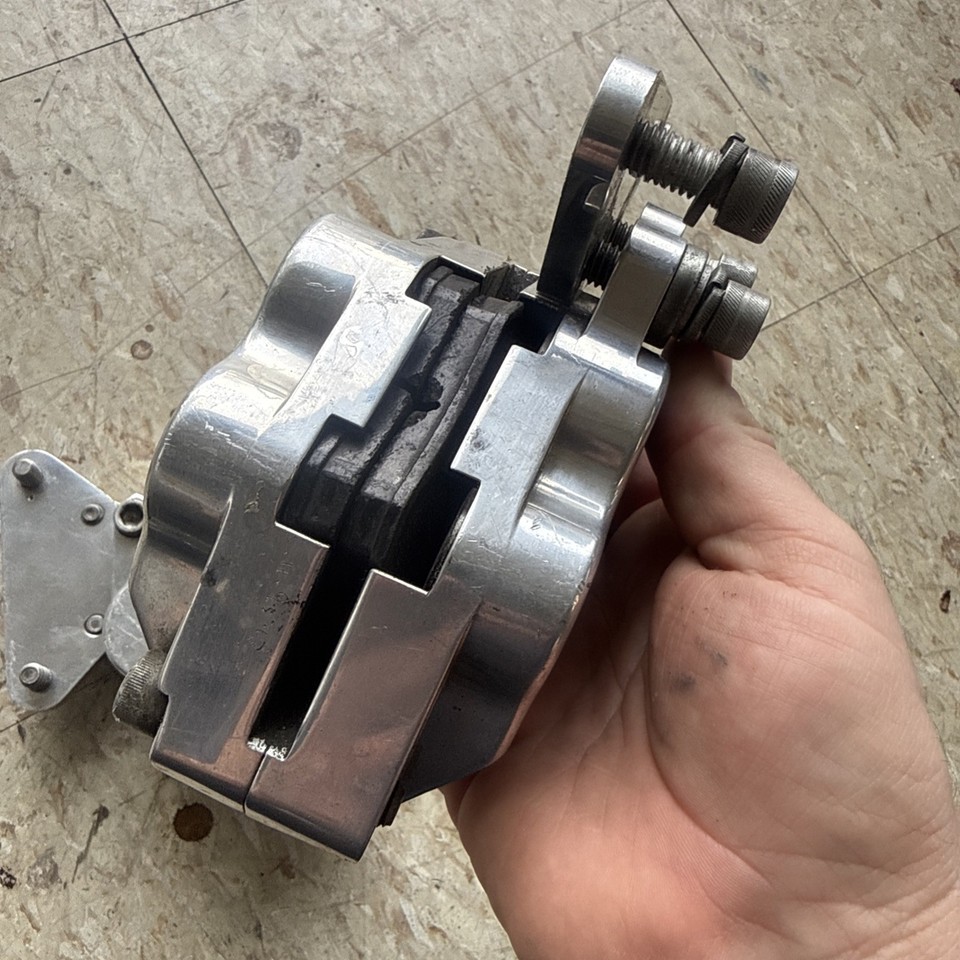 PERFORMANCE MACHINE PM 4 PISTON Brake Caliper Set Dual Disc Brackets ...