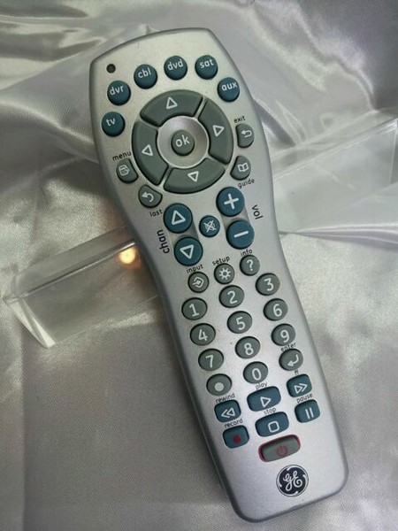 GE 24922-v4 Silver Universal Remote Control 1225 Tested for sale online ...
