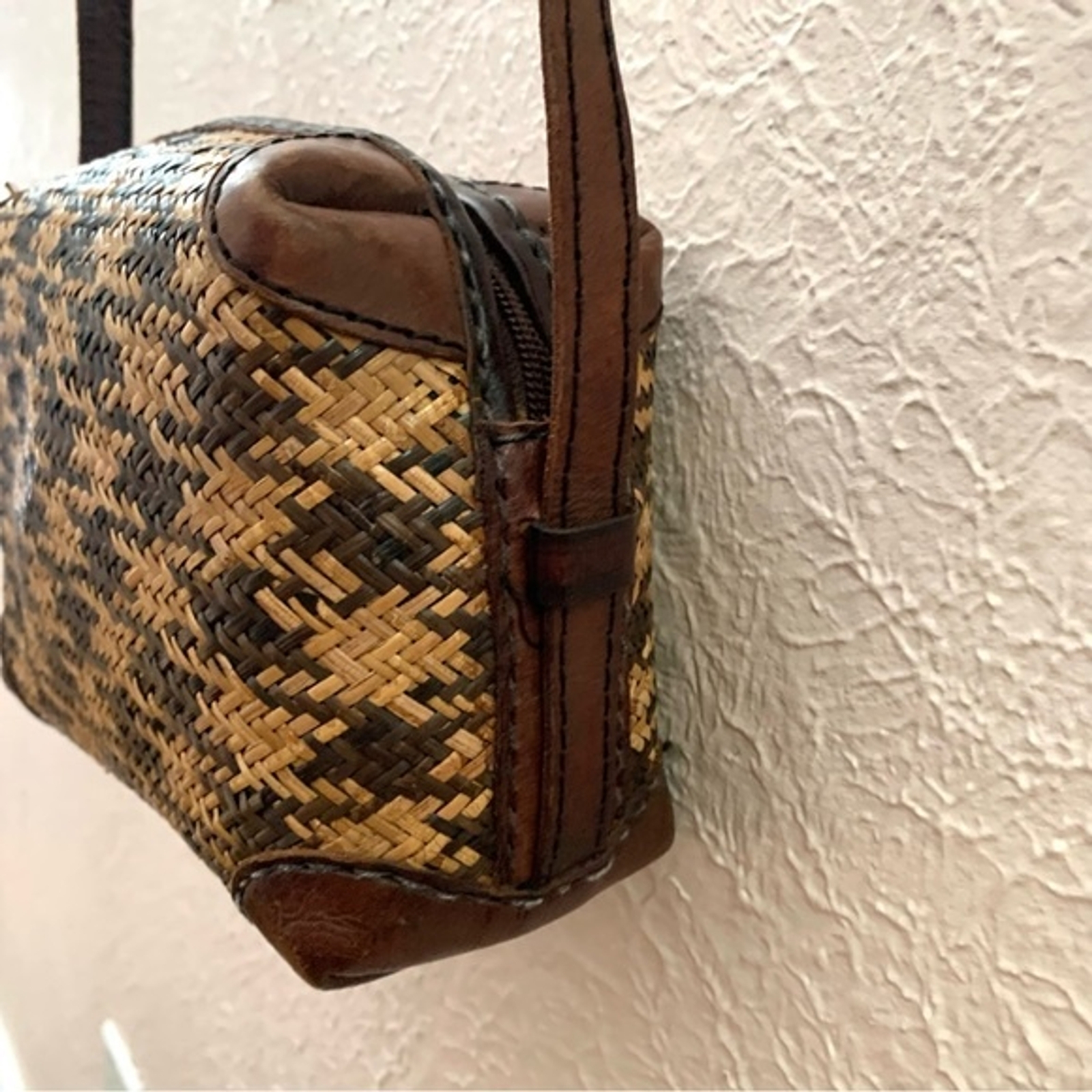 Rattan and leather crossbody purse - Gem