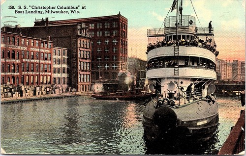 Postcard Milwaukee, WI SS Christopher Columbus Boat Landing~Niedecken ...