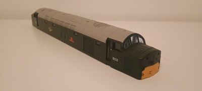 Hornby Class 40 Body BR Green Livery No. D232 Empress of Canada for ...