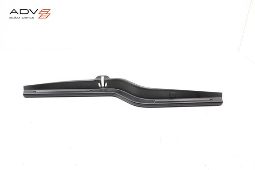 LAND ROVER LR4 LR3 TAILGATE LIFTGATE BACK DOOR CENTER TRIM COVER PANEL ...