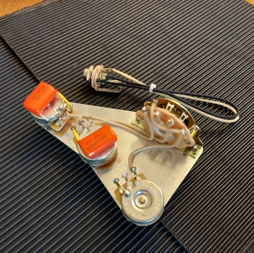 Tone Hounds Deluxe HSS USA Wiring Harness - Split Tone Mod for Fender ...
