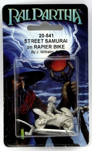 Ral Partha 20-541 Street Samurai on Rapier Bike (Shadowrun) Female ...