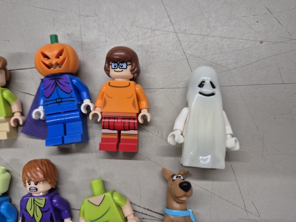 LEGO Velma Dinkley Minifigure 75904 Scooby-Doo Shaggy Daphne | eBay