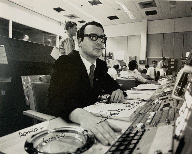 STEVE BALES HAND SIGNED 8x10 PHOTO APOLLO 11 FLIGHT COMMANDER AUTOGRAPH ...