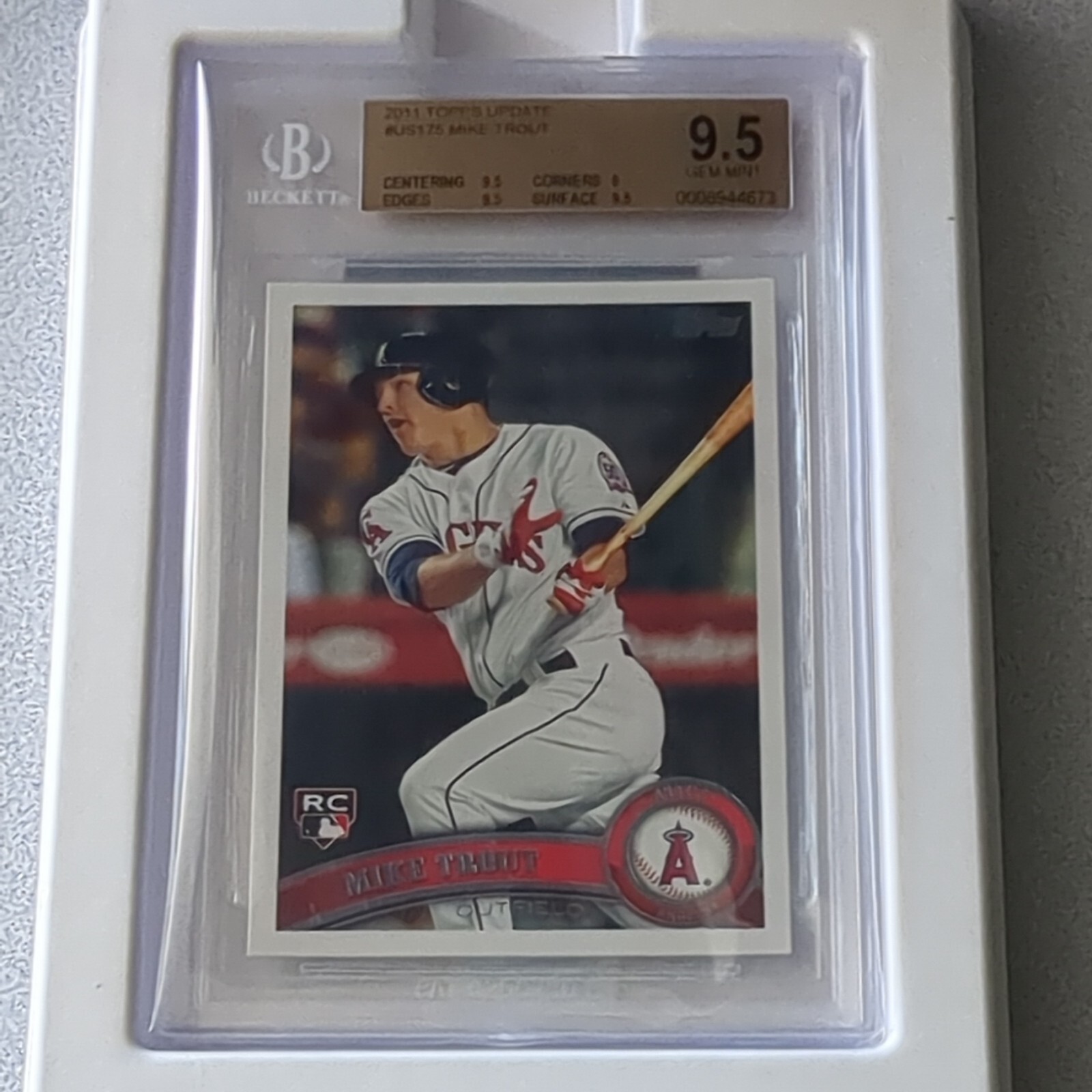 2011 Topps Update #US175 Mike Trout Angels RC Rookie BGS 9.5 " WELL ...