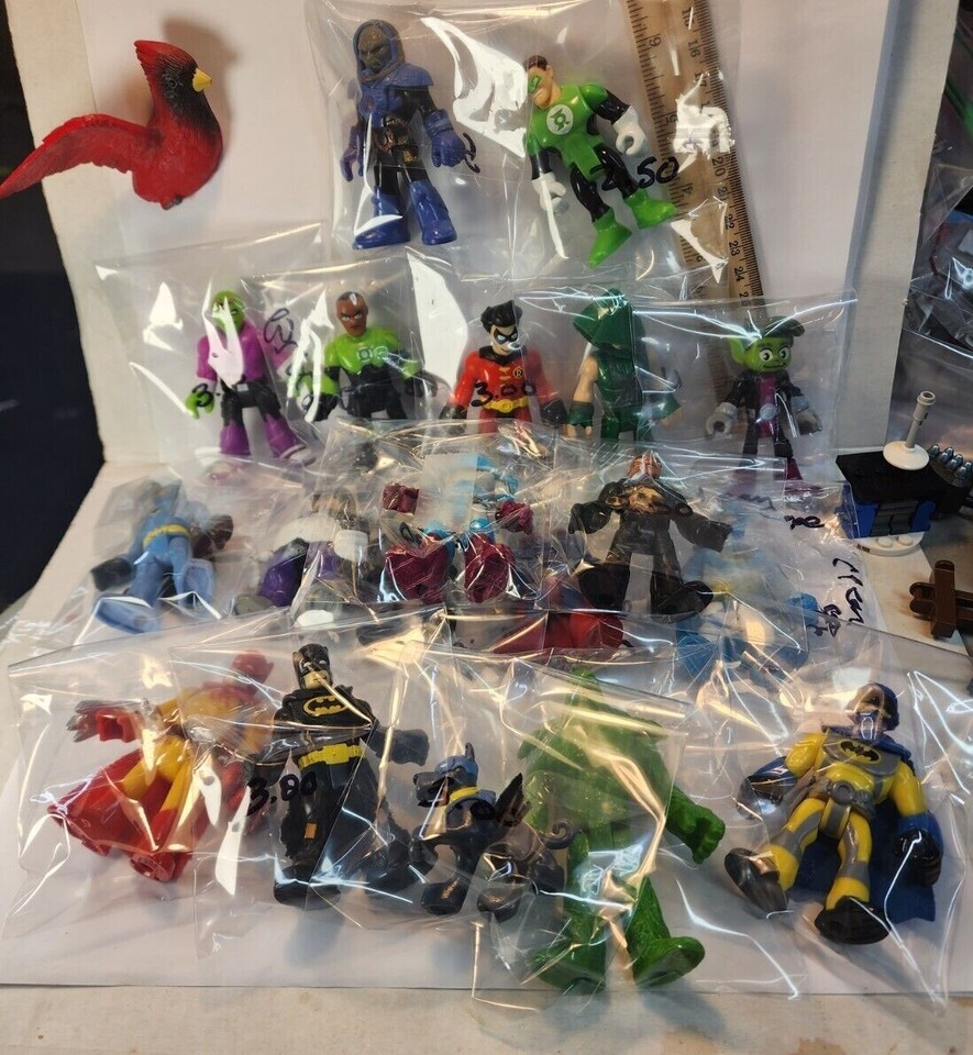 Fisher-Price Imaginext DC Action Figures -- Batman-Superman-Villains ...