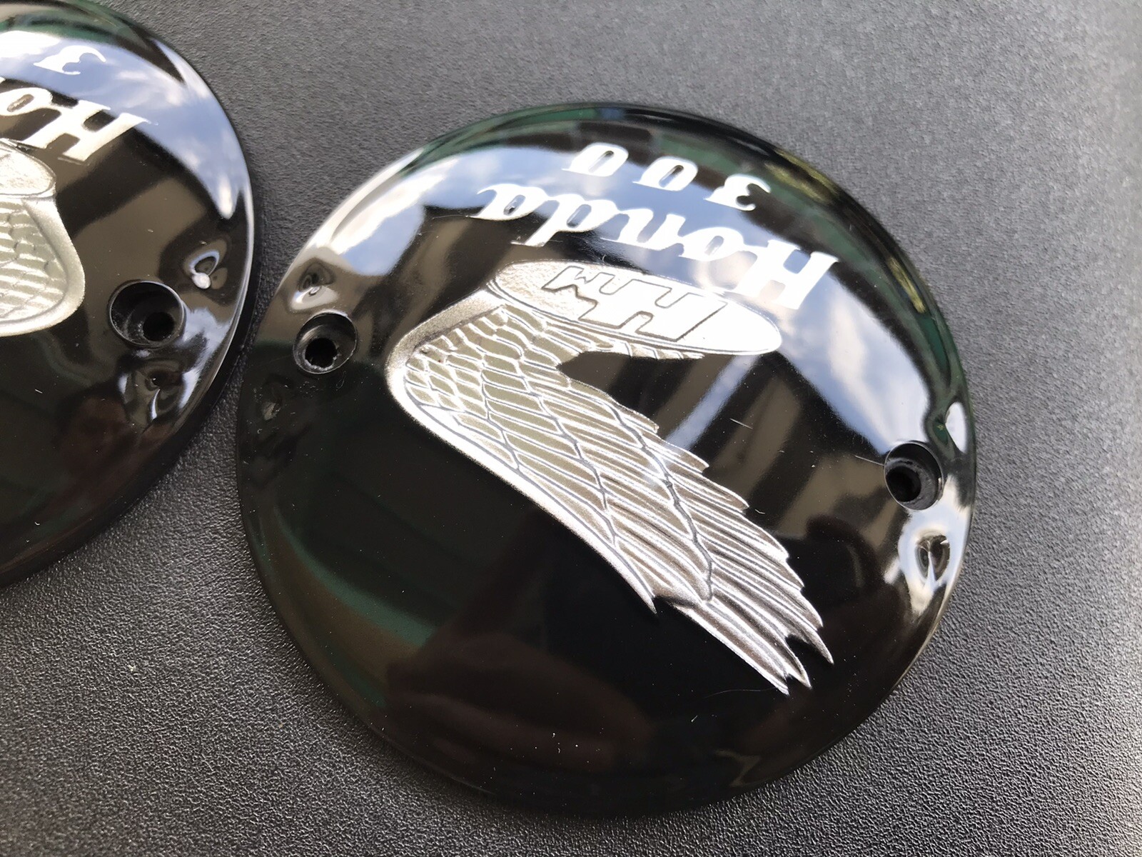 Honda Dream C76 C77 C78 CA77 CB77 CL77 L/R Fuel Tank Badges Emblem ...