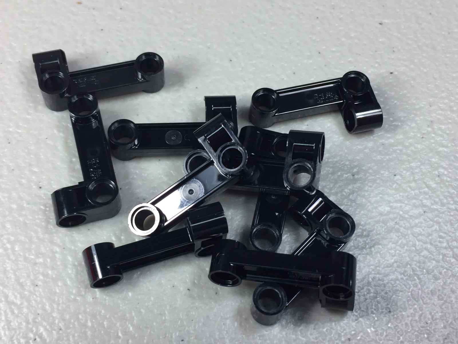 New Black LEGO Technic Pin Connector | Grelly USA