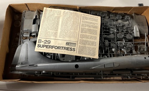 Monogram B-29 Superfortress 1/48 Dusty, Missing Box | eBay
