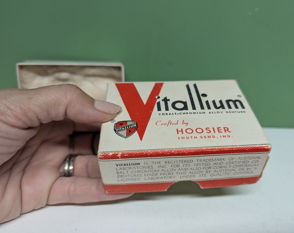 Vintage Dentures False Teeth Upper Lower Dental Prosthodontics ...