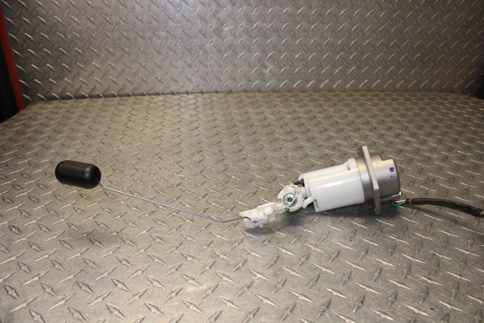 22 / 23 Kawasaki KLR650 / KLR 650 Fuel Pump OEM | eBay