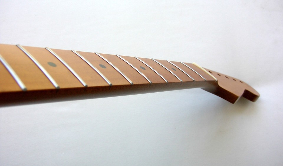 ROASTED 1-Piece Stratocaster Neck/ w/Warmoth Bone Nut STRAT (fits ...