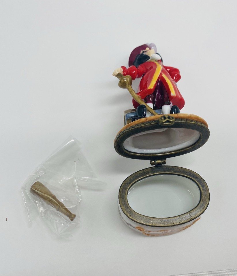 🏴‍☠️ VINTAGE DISNEY CAPTAIN HOOK TRINKET BOX FIGURINE PIRATE TREASURE ...