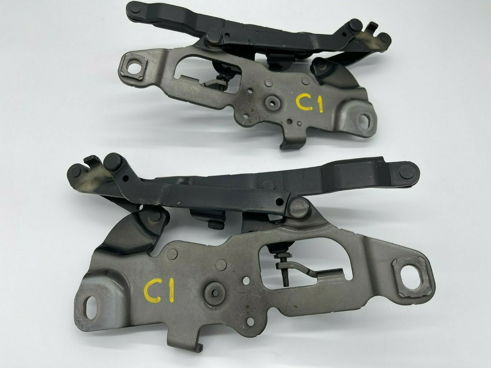 2011-2019 BMW F10 F06 F13 550I 535I 528I 650I 640I LEFT AND RIGHT HOOD ...