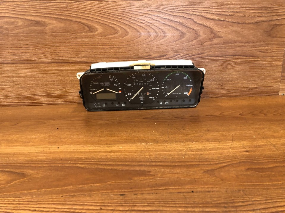 1993 VW VOLKSWAGEN EUROVAN FRONT CLUSTER SPEEDOMETER INSTRUMENT GAUGE ...