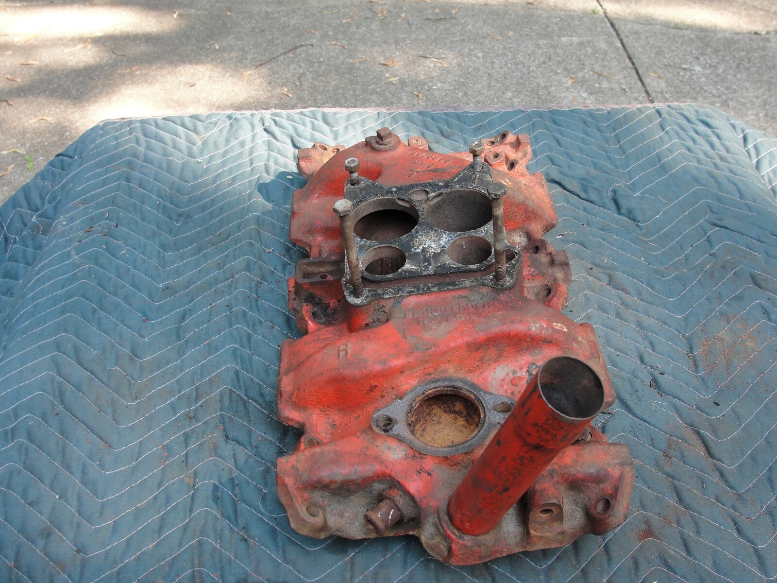 1967 Chevrolet 3905393 Q-Jet Cast Iron Intake Manifold Dated J-20-6 Oct ...