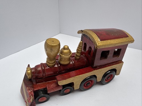 Vintage Wooden Train Engine Gorgeous and Unique Very Good Condition 6"x ...