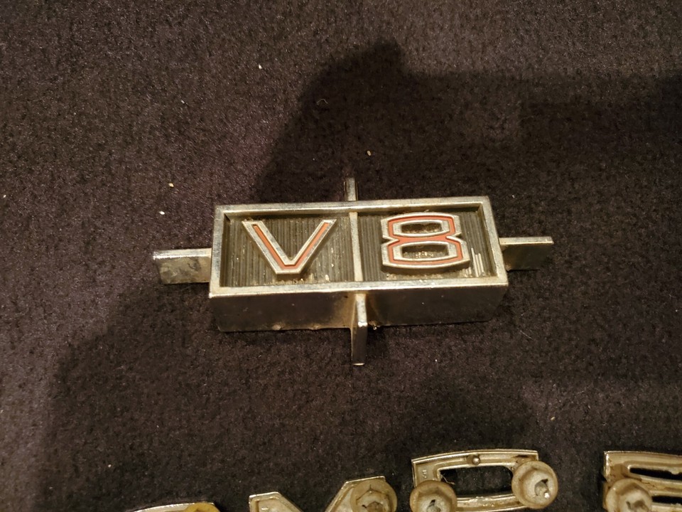1964 Oldsmobile Cutlass F85 Hood Letters Fender Emblem No I | eBay