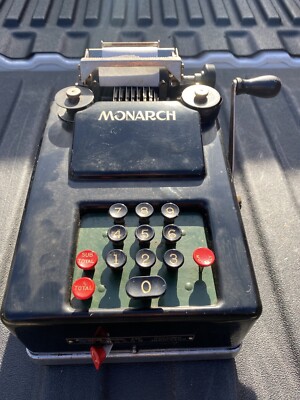 Cash Register, Adding Machines - Crank Adding Machine