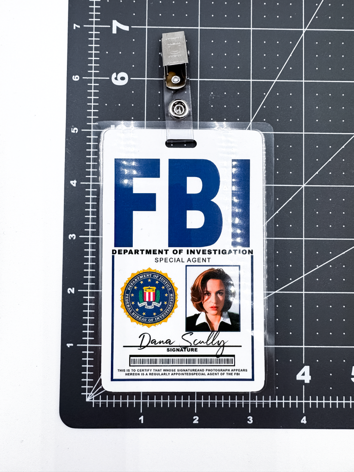 X-Files Fox Mulder And Scully FBI ID Badge Front and Back for Costume ...