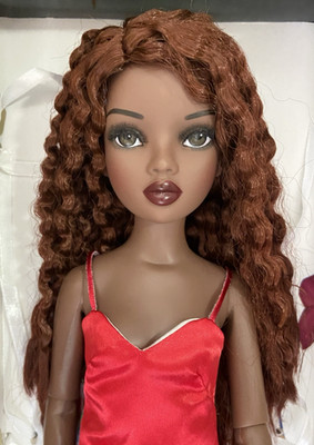 TONNER - WILDE IMAGINATION -VDC LIFE'S A BEACH NEEMA - WIGGED DOLL - LE ...