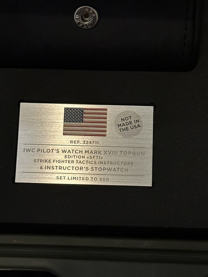 IWC PILOT'S WATCH MARK XVIII TOP GUN EDITION «SFTI» & TOP GUN STOPWATCH ...