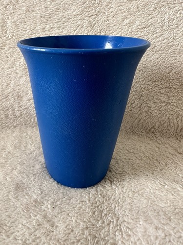 Blue 7oz Tupperware Sippy Cup | eBay