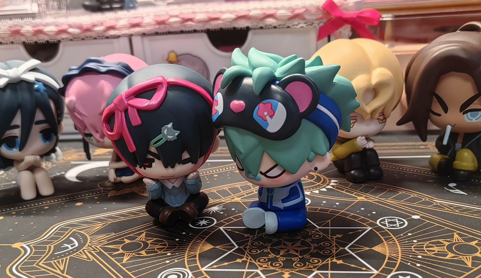 Official Alien Stage Ivan Till Sua Mizi Luka Hyuna Pvc Doll Figure ...