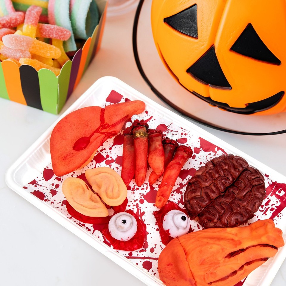 2 Sets Halloween Party Favors Scary Decorations Body Parts Props Fake ...