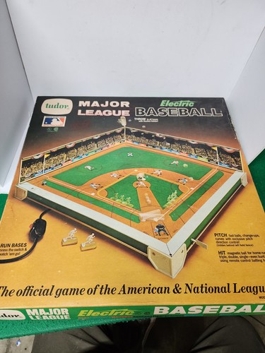 Vintage 1970s 1971 Tudor #560 Electric Baseball Game Works Metal ...