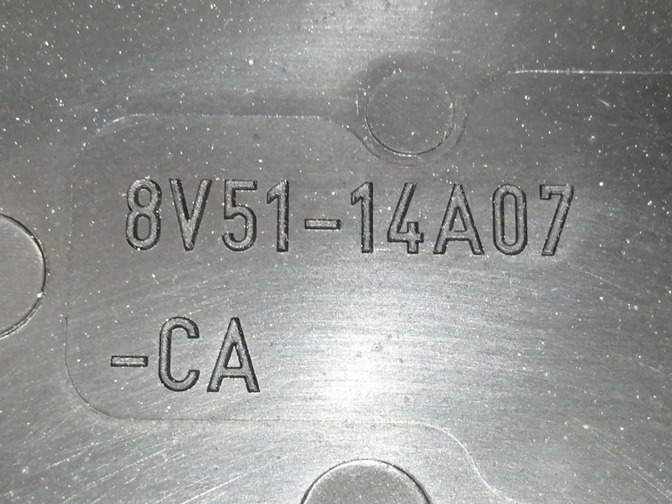 8V5114B144BA SCATOLA RELÈ/FUSIBILI / 1352064 PER FORD FIESTA CB1 TREND ...