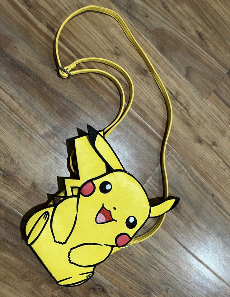 Danielle Nicole Pokemon, Pokemon Go Crossbody Bag Pur… - Gem