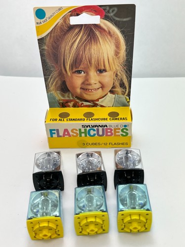 VTG Sylvania Blue Dot Camera Flash Cubes 6 (24 Flashes) Olympics 1970’s ...