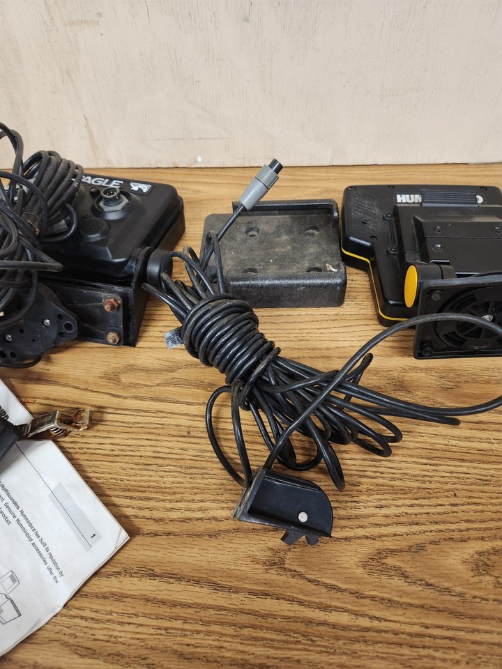 Hummingbird TCR ID-1 Fish Finder - Eagle Ultra Plus Fish Finder ...