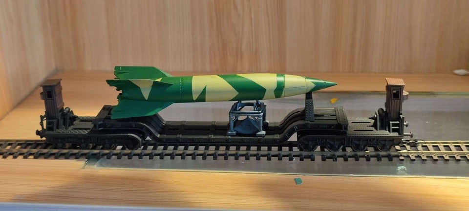 Using liliput metal wheels V2 missile Ho DC DRG Railway transport ...