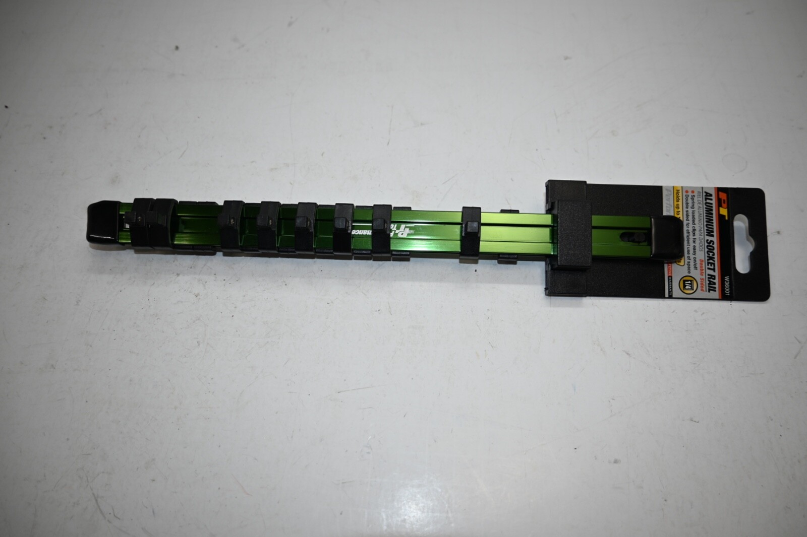 Performance Tool 1/4" Drive Aluminum Socket Rail holds 18 Sockets Rail ...