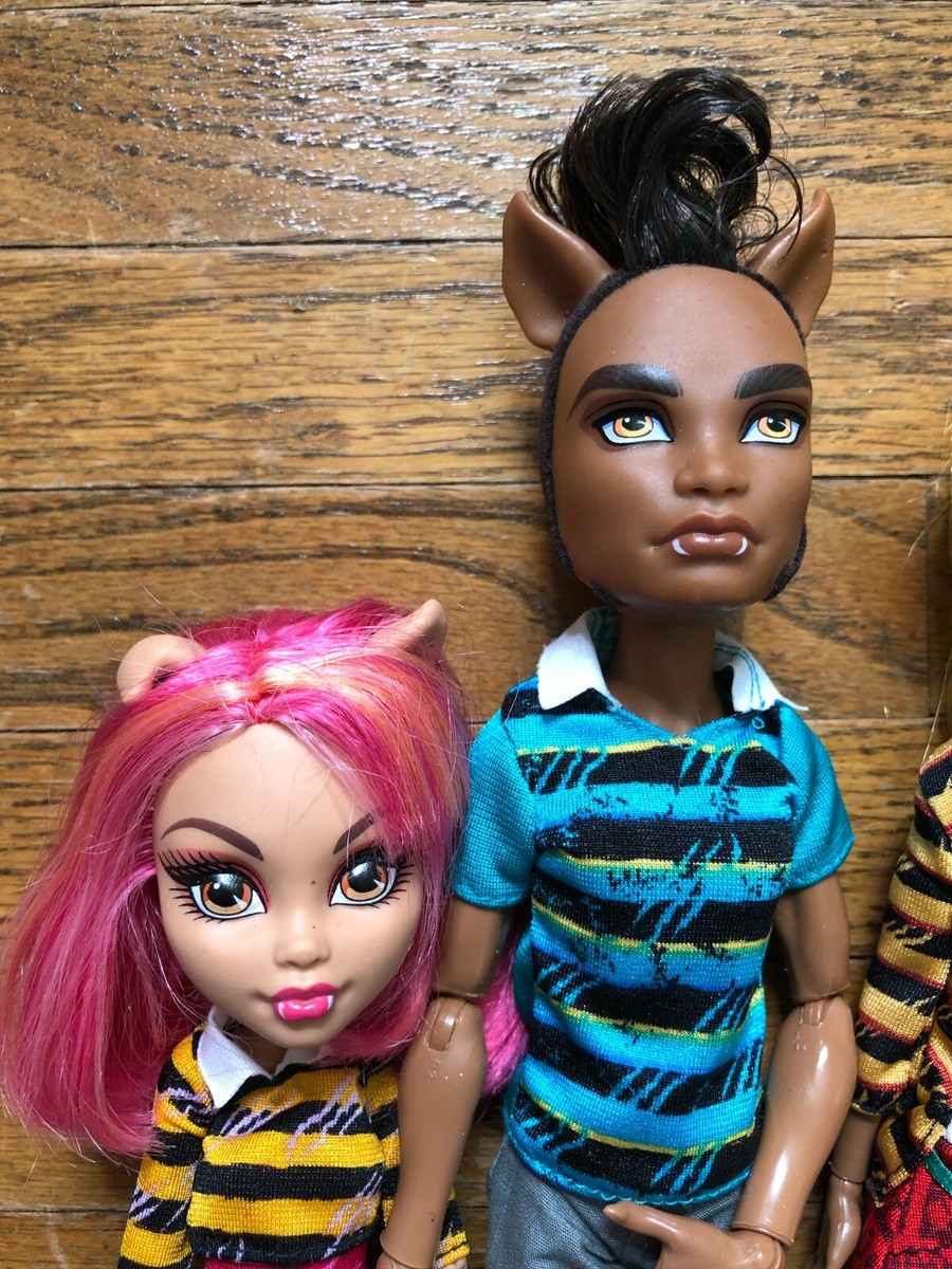 Pitcher Of Monster High Clawdeen Howleen And Clawd
