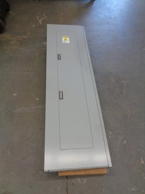 EATON 400 AMP PANELBOARD 480V MAIN BREAKER 42 SPACE 3PHASE 4 WIRE PANEL ...