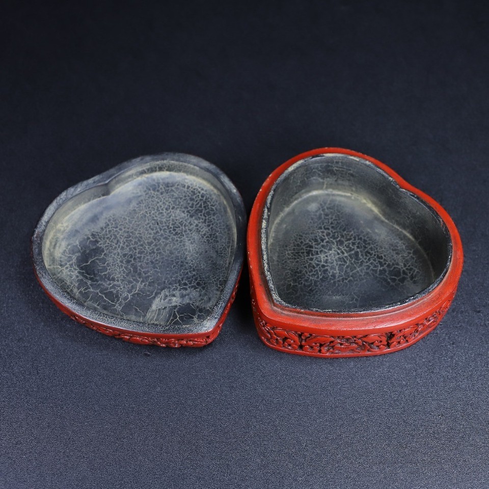 'Old Chinese Carved lacquerware Dragon Phoenix Peony Heart Shape ...