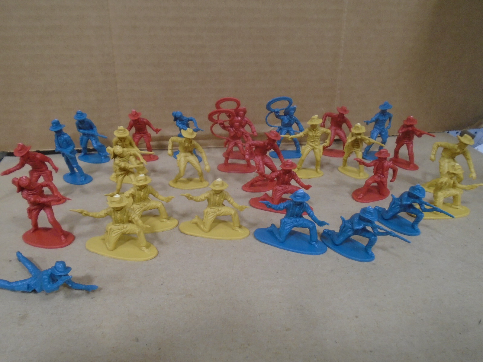 IMEX #42002 WILD WEST COWBOYS NEW IN ORIGINAL PACKAGE APROX. 30 PCS | eBay