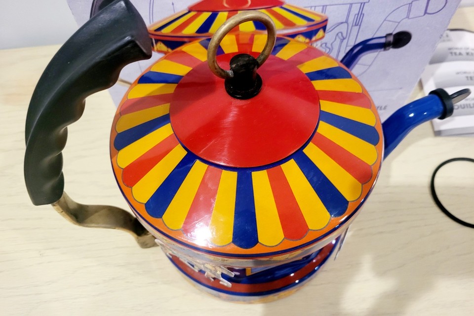 MKI Kamenstein World of Motion Tea Kettle Teapot Steam Driven Carousel ...