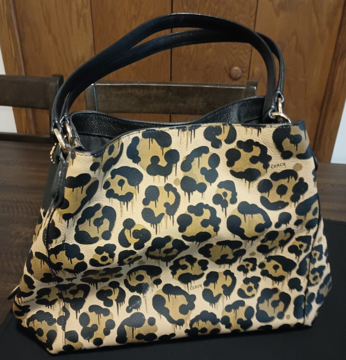 Coach, Ladie's Leopard Print Tri-pocket handbag, Snap… - Gem