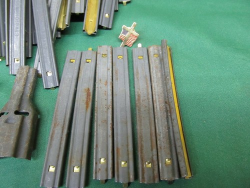 5.56 .223 STRIPPER CLIPS SPOON CHARGER LOADER 100 PLUS IN EACH BAG | eBay