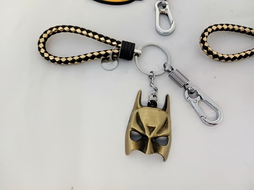 4 Batman/Superman Keychains - DC Superhero Keychain | eBay